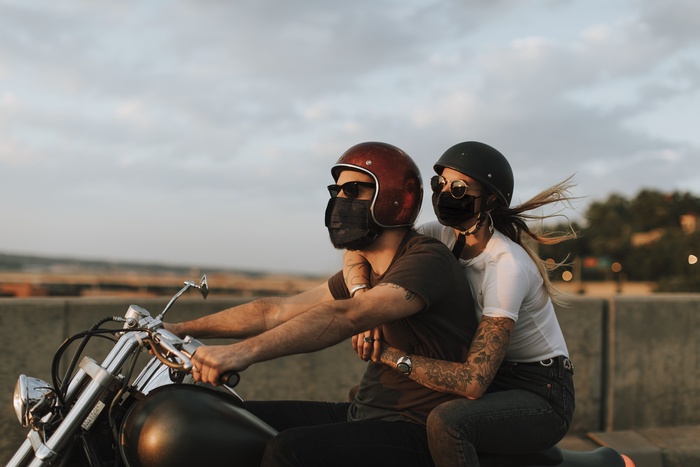 Safety Measures for Motorcycle Dating Events - BikerKiss